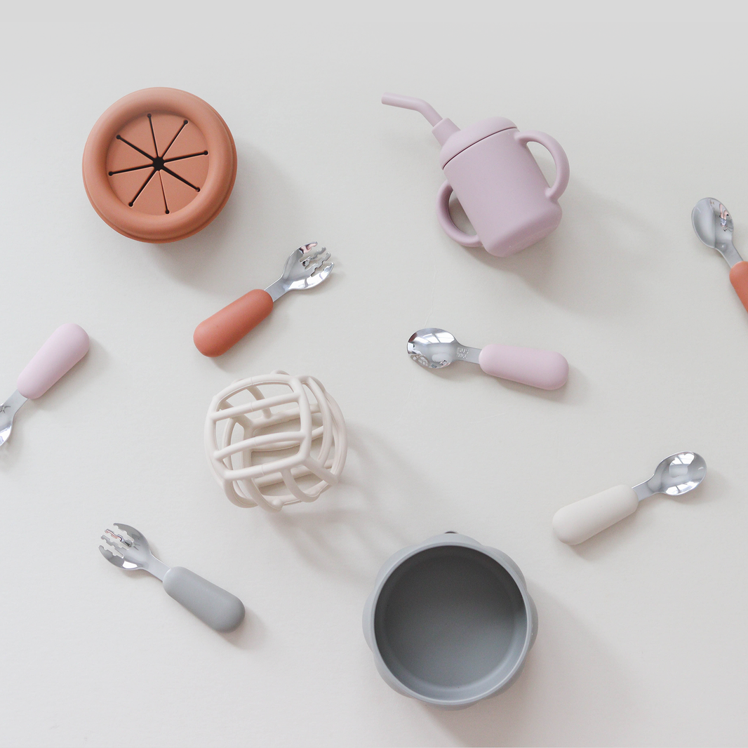 Silicone Baby Bibs with Snaps - Cole & Gwen – Cole & Gwen